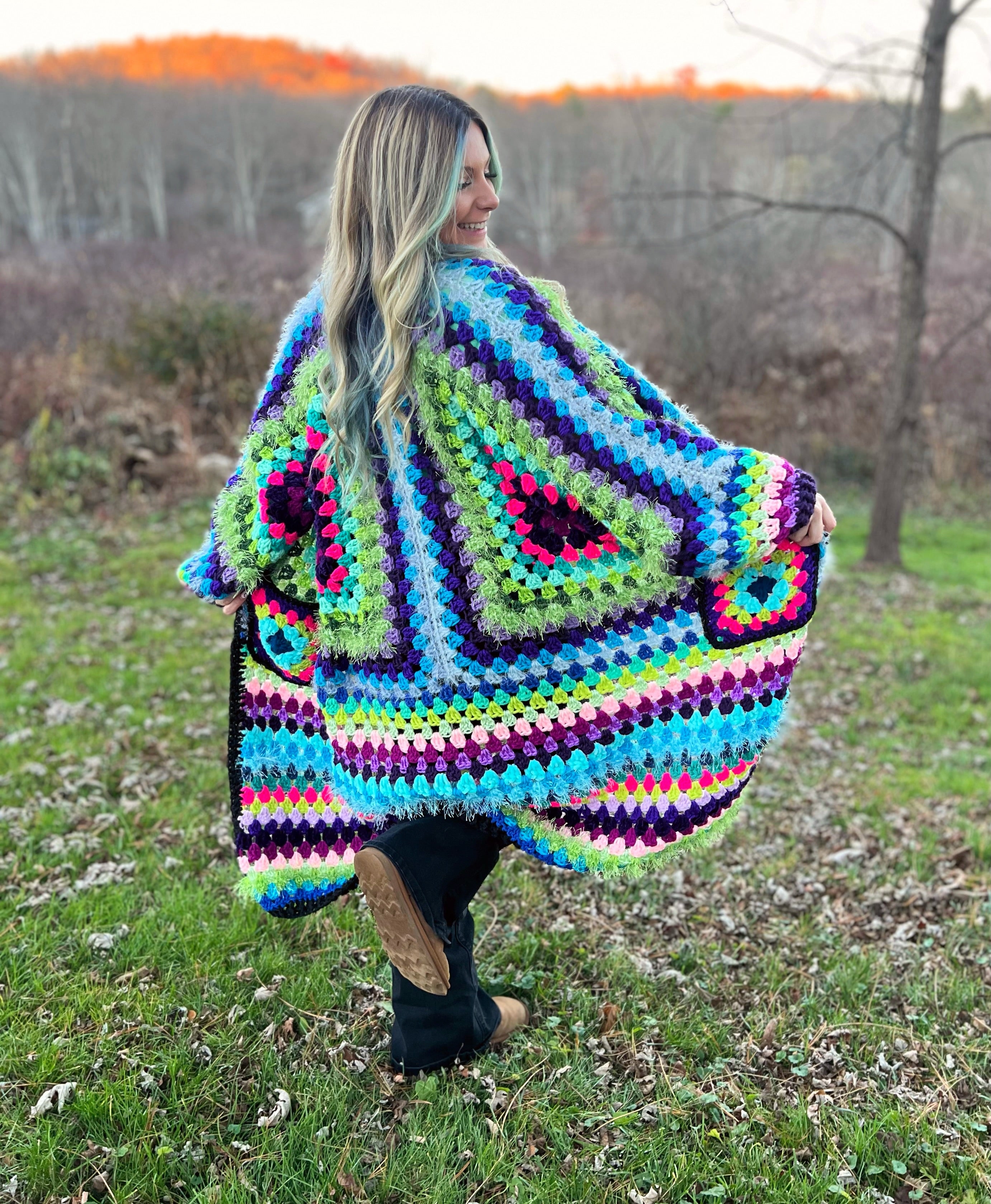 Digital Patterns – AstroKnotty